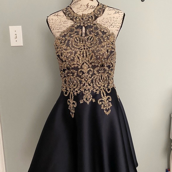 Avery G | Dresses | Stunning Avery G Beaded Dress | Poshmark